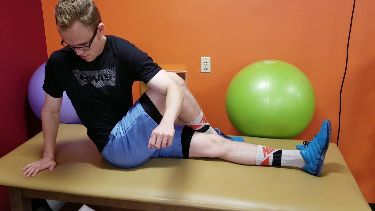 Torso rotation stretch Quinn - YouTube