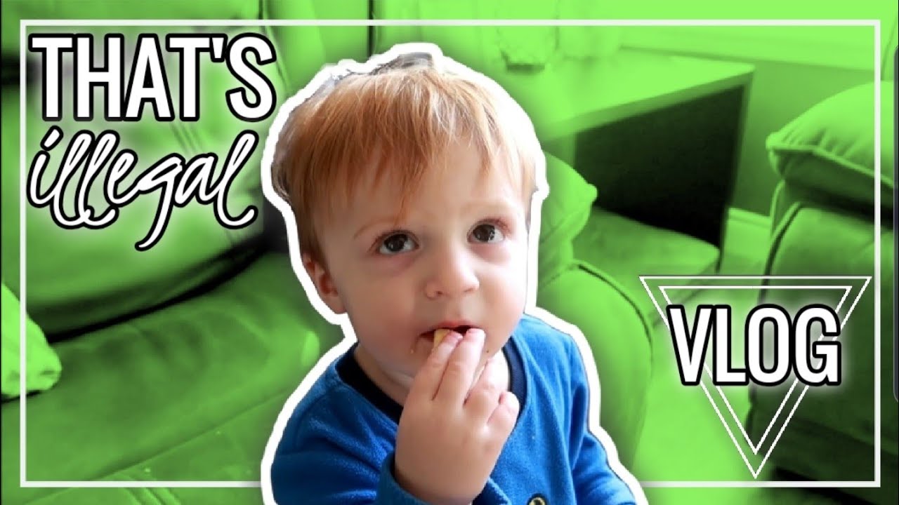 CRAZY STREAKING TODDLER | ReaonsToSmile Vlog - YouTube