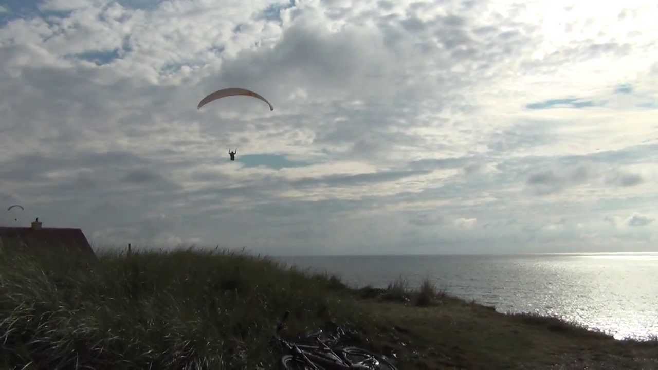 Nørre Lyngby - Lyngby Mølle Vej - Denmark - Paragliding. - YouTube