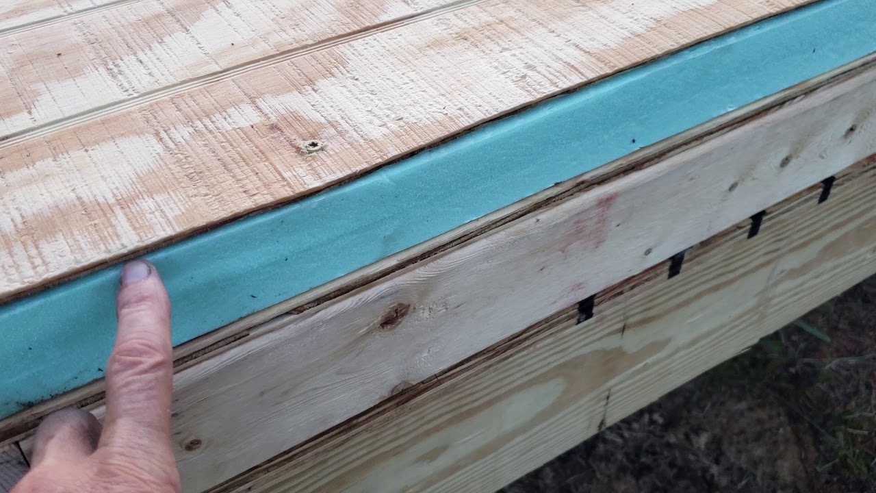 Wall built with 2 inch foam board - YouTube