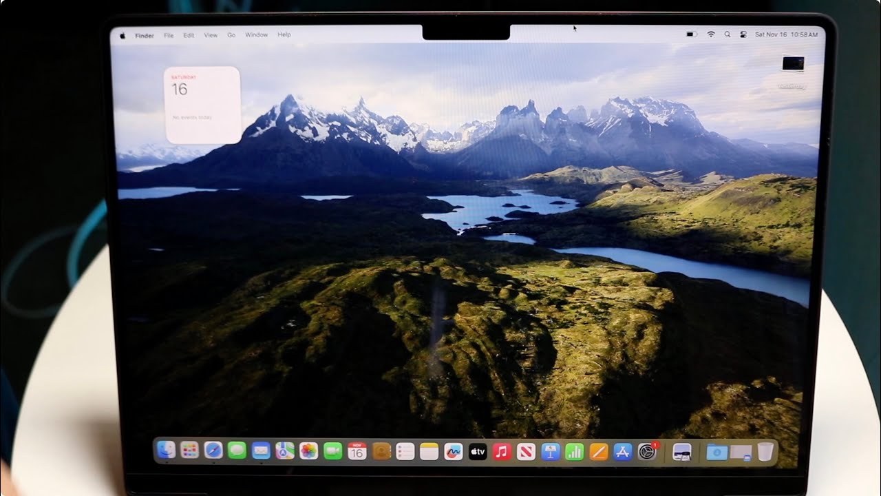 How To Screen Record On M4 MacBook Pro! - YouTube