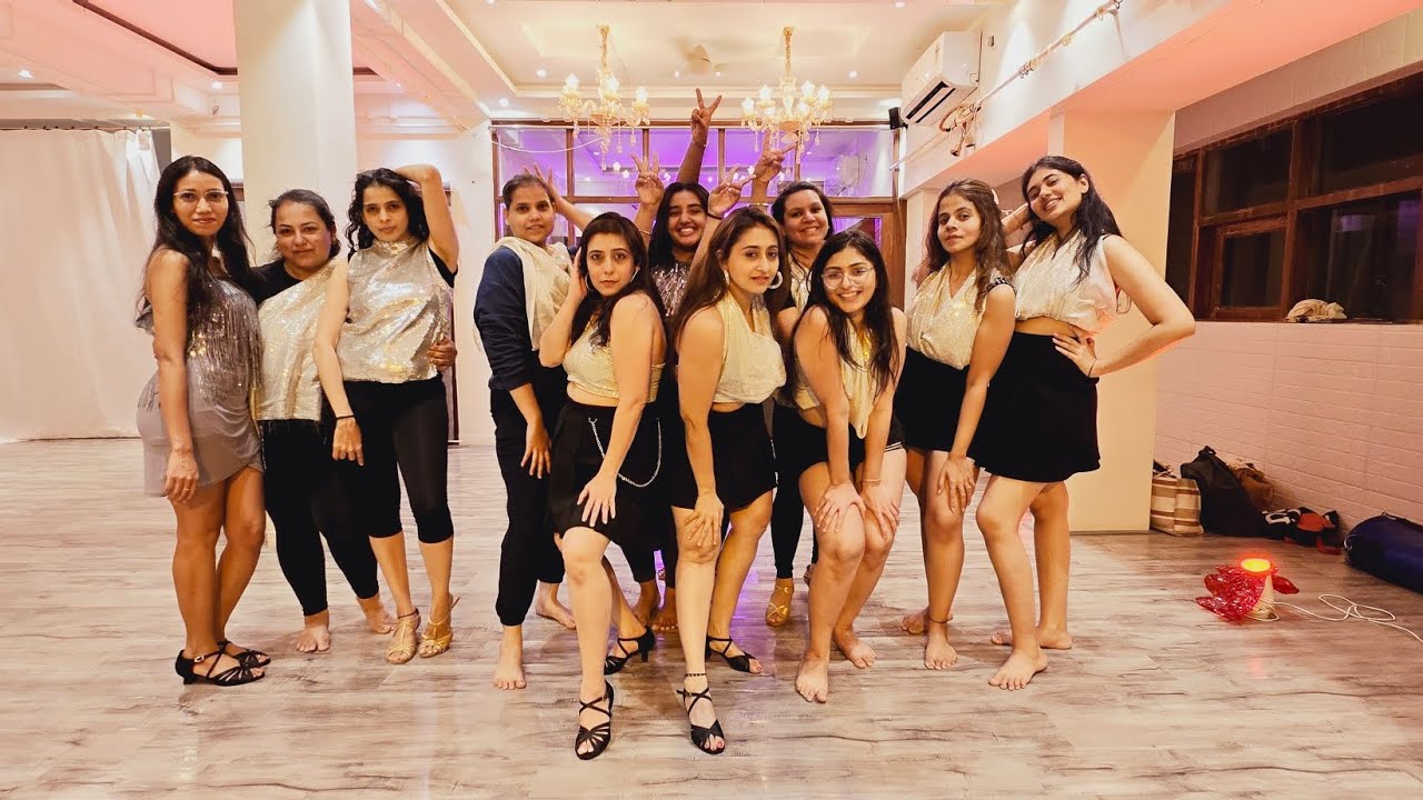 Aaj ki Raat | Don | Fem Funk | Impulse Studio Mumbai | Dance Cover - YouTube