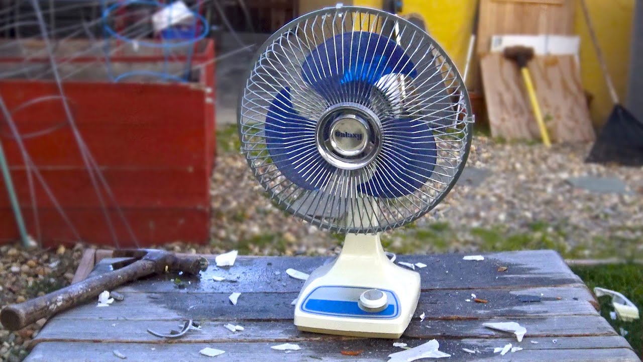Vintage Galaxy Desk Fan Destruction - YouTube