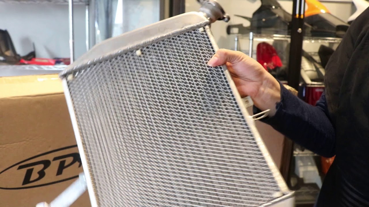 Radiator Racing CBR250RR B'Pro - YouTube