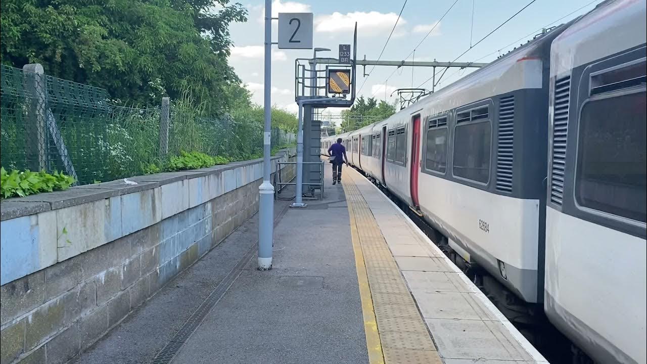 Greater Anglia Class 317 Departing Rye House - YouTube