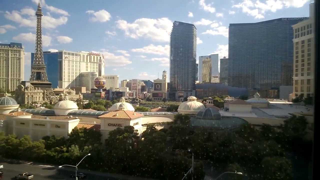 Las Vegas, Caesar's Palace Augustus Tower Deluxe Room - YouTube