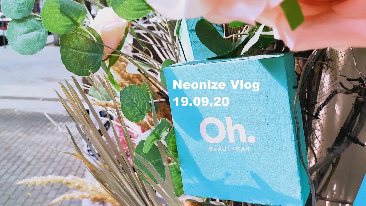 [VLOG] Neonize on the Oh. Beauty Bar birthday - YouTube