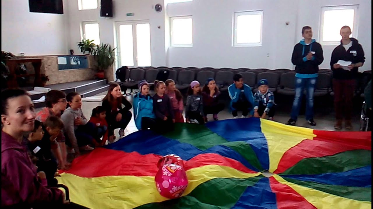 14.04.2015. JOC CU PARASUTA - YouTube