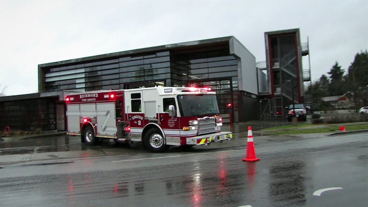 Richmond Fire Engine 2 & Rescue 1 Responding - YouTube