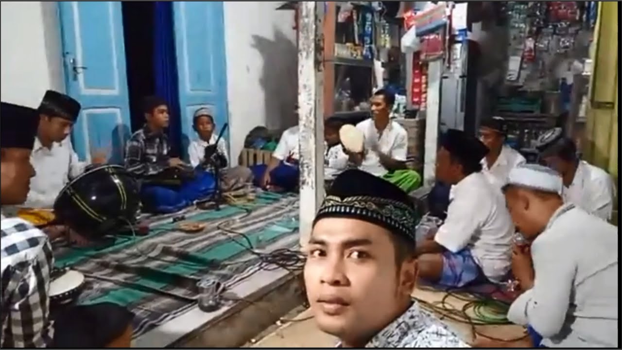 AL MUKRI - YouTube