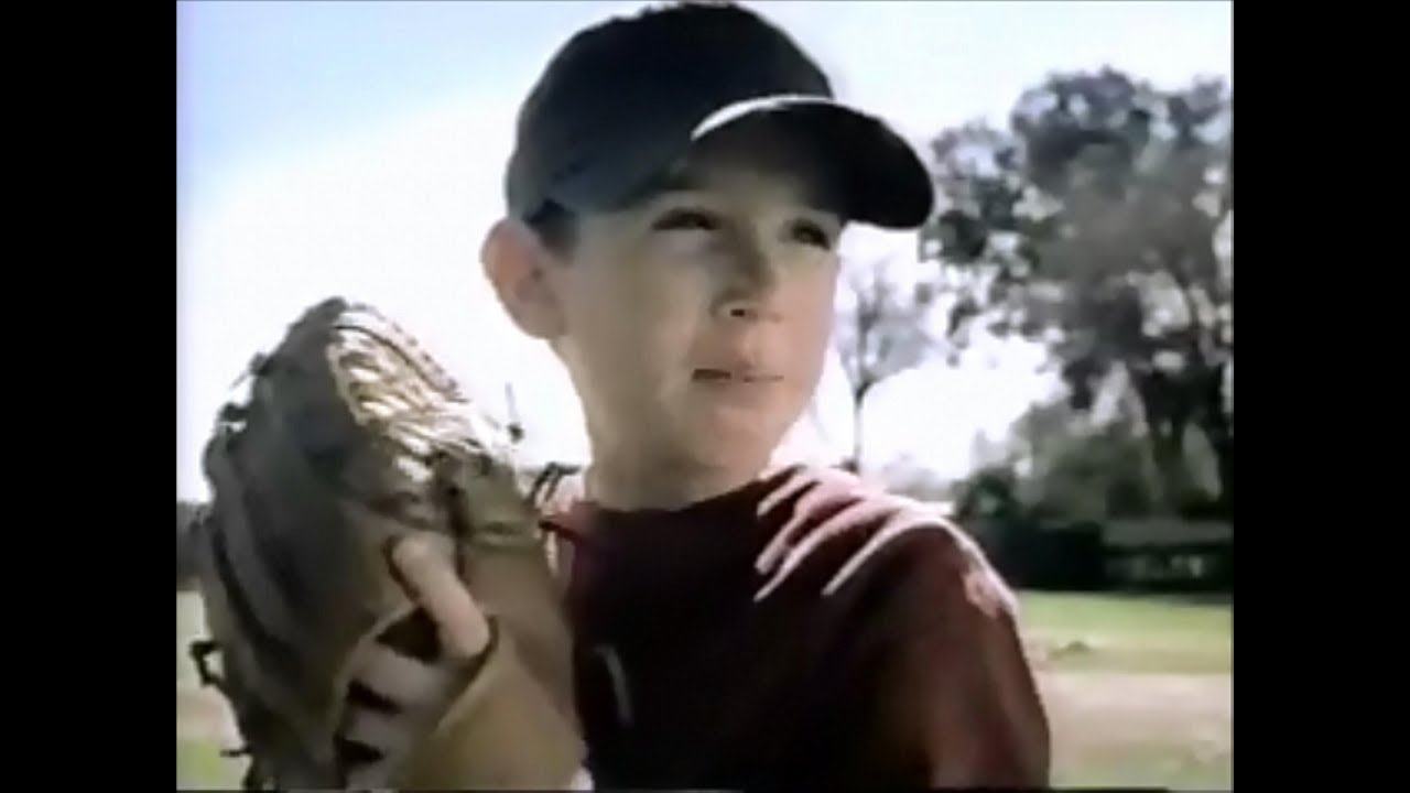 Nabisco's Ritz Crackers Play Ball 2001 TV Commercial HD - YouTube
