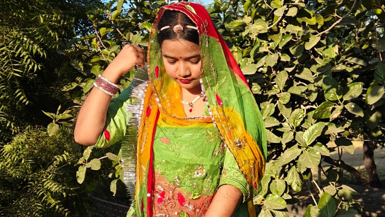 Chandni Baras Rahi Saj Dhaj Ke || चाँदनी बरस रही सज धज के| | Rajasthani ...