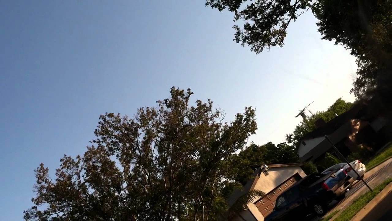 Mysterious Ping Sound in Los Angeles - YouTube