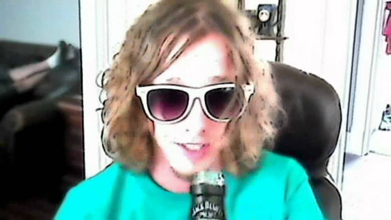 Squeeze My Neck!!! - YouTube