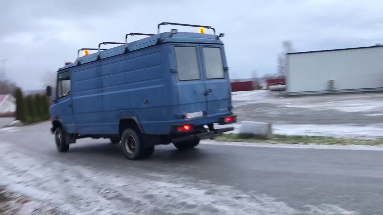 Mercedes Benz 814DA 4x4 - YouTube