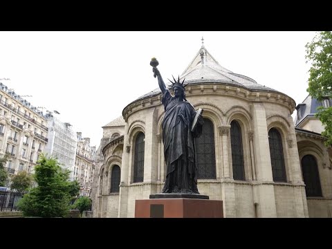 Statue of Liberty to Meet Her ‘Little Sister’