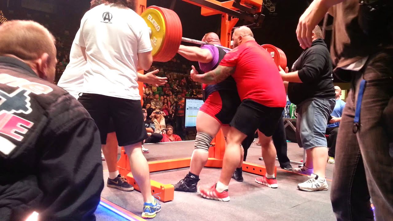 Wayne Howlett 360kg squat CAPO - YouTube