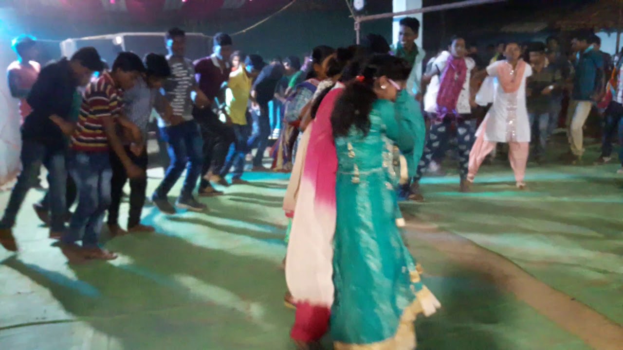 Dancing video - YouTube
