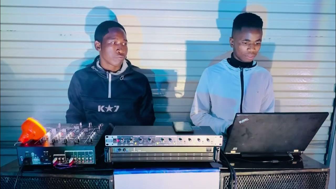 Lekompo Red Room Friday mixtape A1[Lekompo hitts songs]Mixed by Dj ...