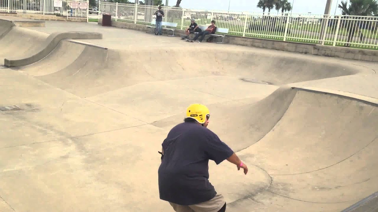 Skateboarding Old, Fat ,and Out of shape - YouTube