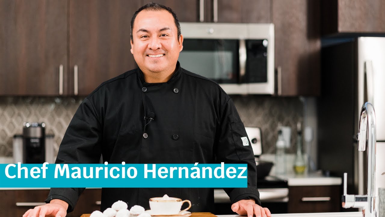 Chef Mauricio makes some delicious "Mexican Wedding Cookies" | Yummy ...
