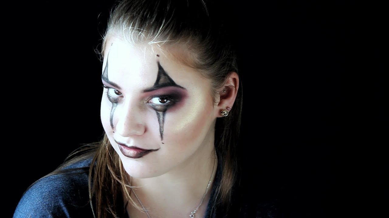 GLAM CREEPY CLOWN ft. Hayley - YouTube