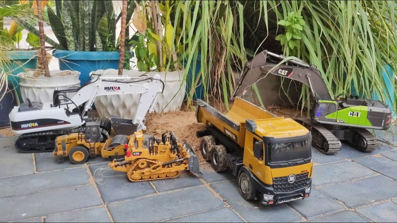 RC Construction Trucks in Action! RC Excavator and Dump Truck RC at ...