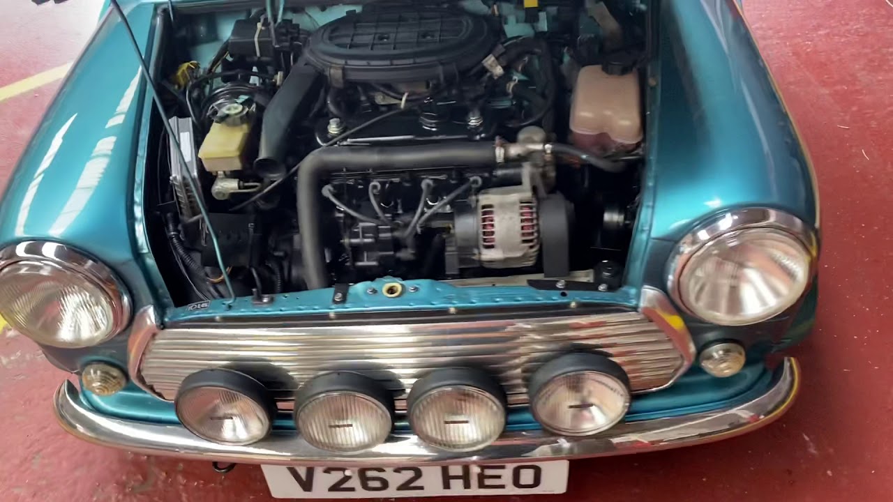 Lot 44 - Rover Mini Cooper - Running - YouTube