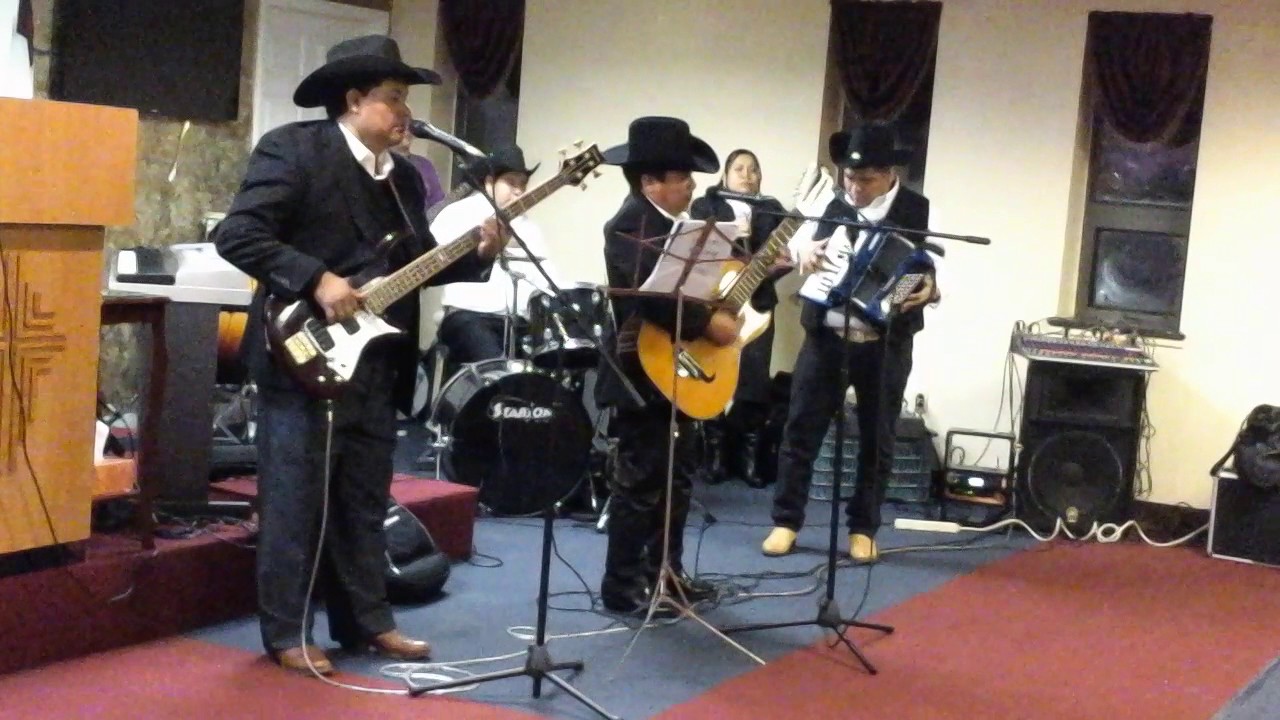 GRUPO UNCION DIVINA en los cumpleaños de la niña del hno Eriberto Cruz ...