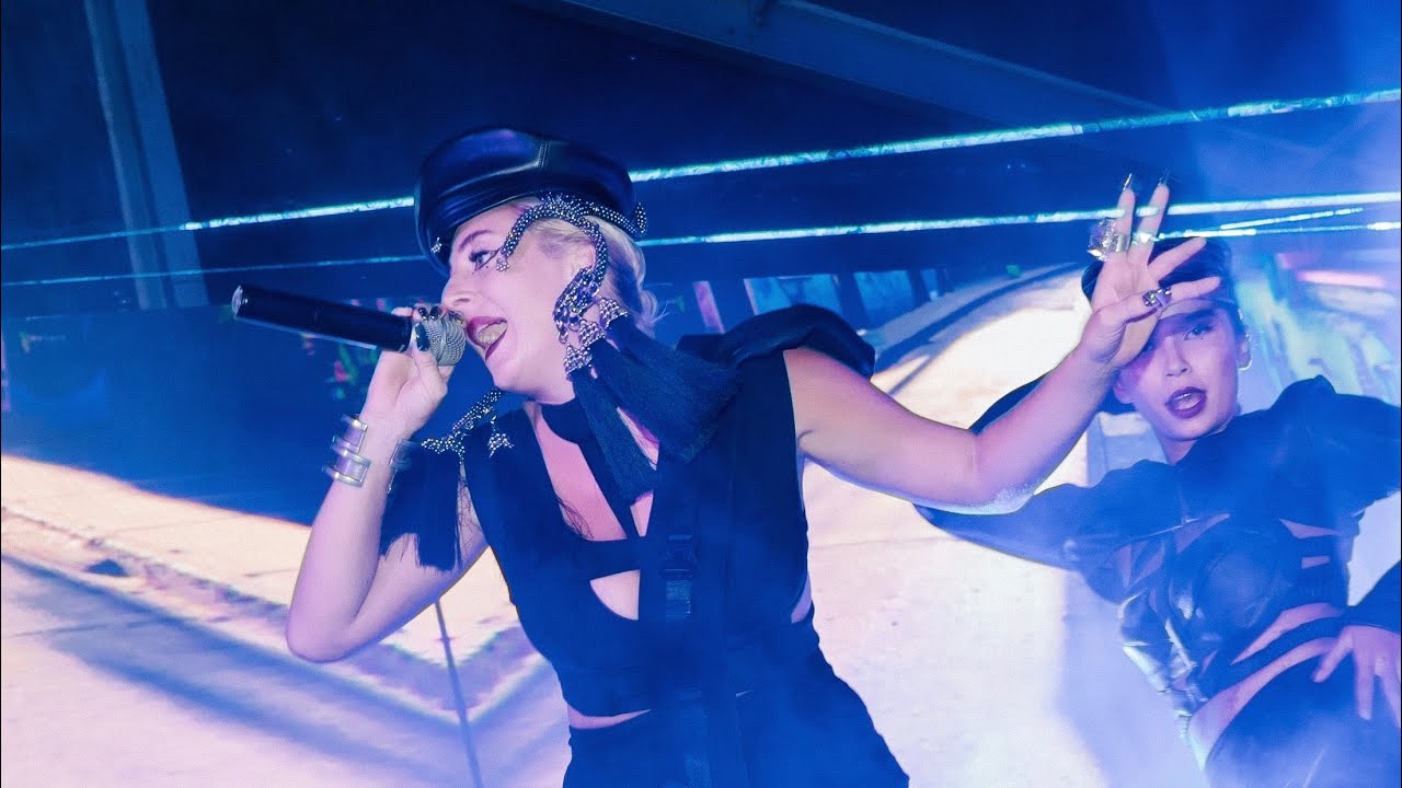 Nova Zef - “Classy” LIVE at Baby’s Alright (Brooklyn) - YouTube