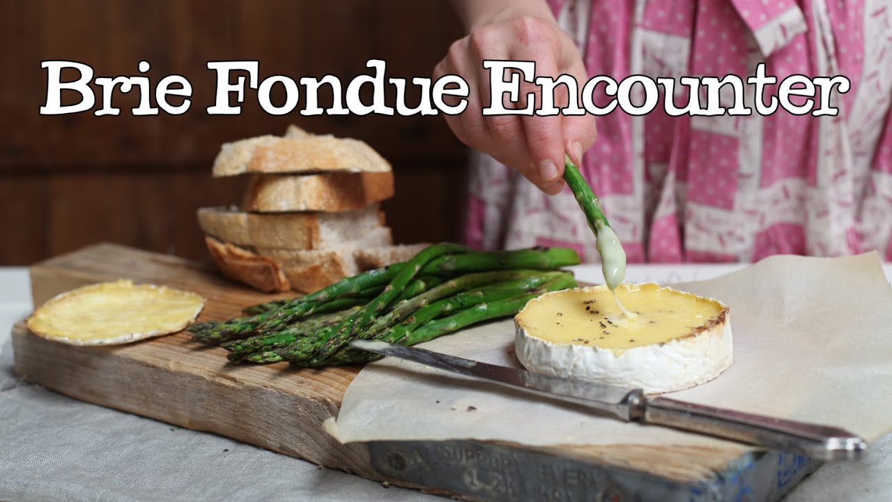 Brie Fondue Encounter | Abel & Cole - YouTube