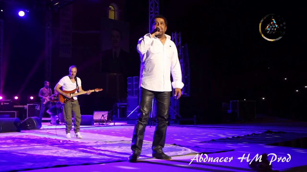 Cheb Khaled Live à ouargla "aicha" - YouTube