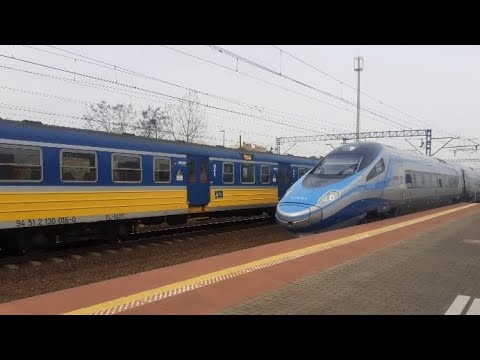 ED250-017 Kołobrzeg - Kraków oraz EN57-1729 i EN71-040 SKM Trójmiasto /07.04.2024 Gdynia ...