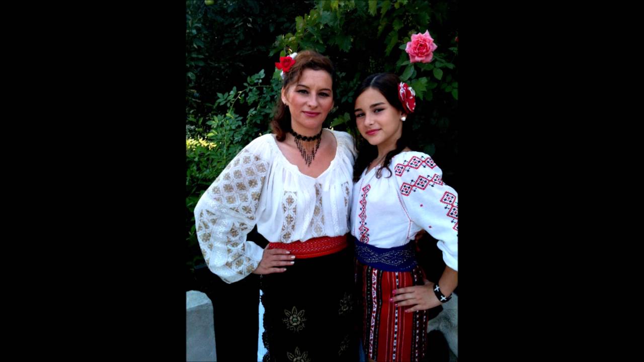 Elena Luminita Nicolae - Floricica mamii, floare feat. Andra Nicolae ...
