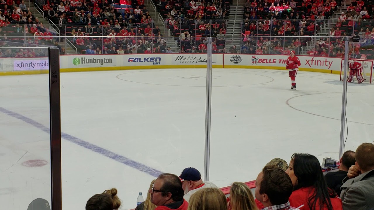 Dylan Larkin shootout goal 11/6/18 - YouTube