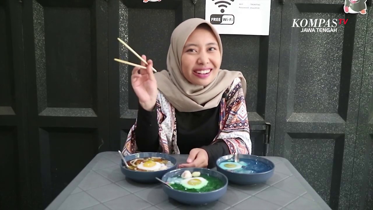 Kuliner Es Mie Cool - YouTube