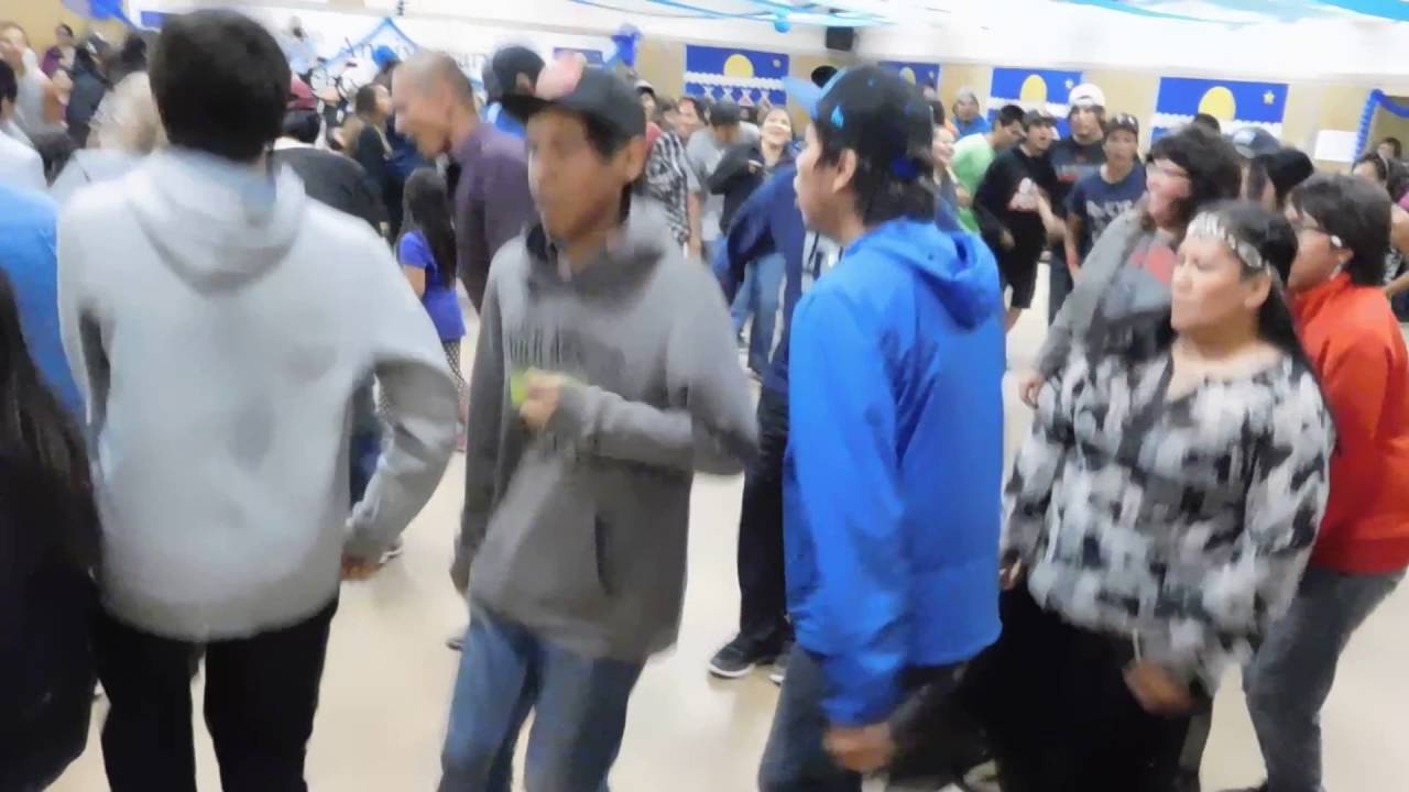 Behchoko Mntn dance - YouTube