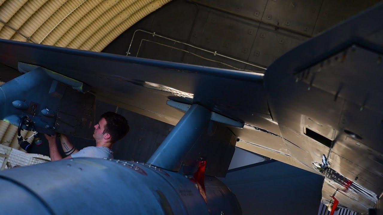 Aircraft Generation - YouTube