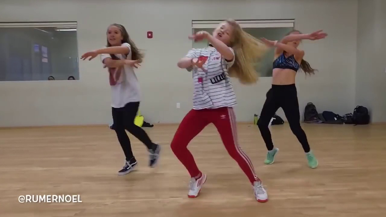 I Wanna Be Ft Mackenzie Ziegler, Kelly Grace and Jayden B Rumer Noel ...