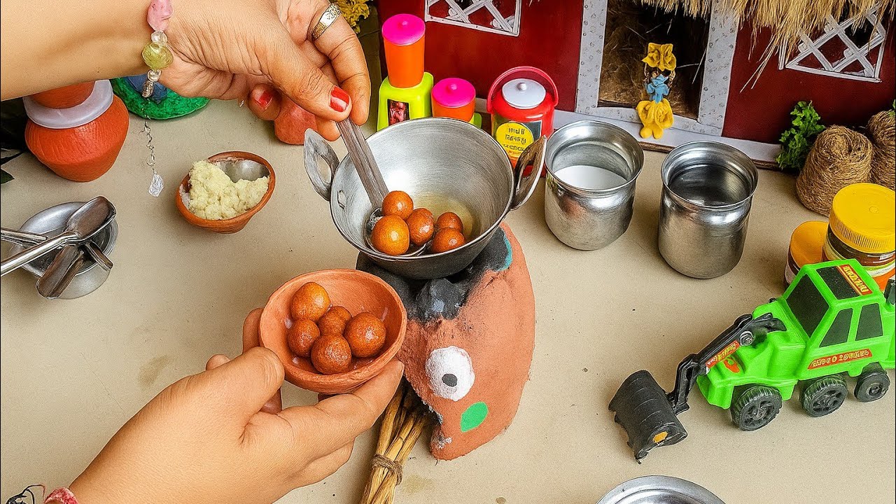 Mini Gulab Jamun Recipe | Kala Jamun Recipe l Soft Juicy Indian Sweets ...