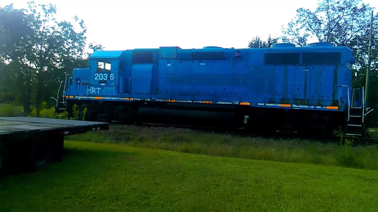 Ex Conrail SD38 in service on the heartwell railroad in Watkinsville ...