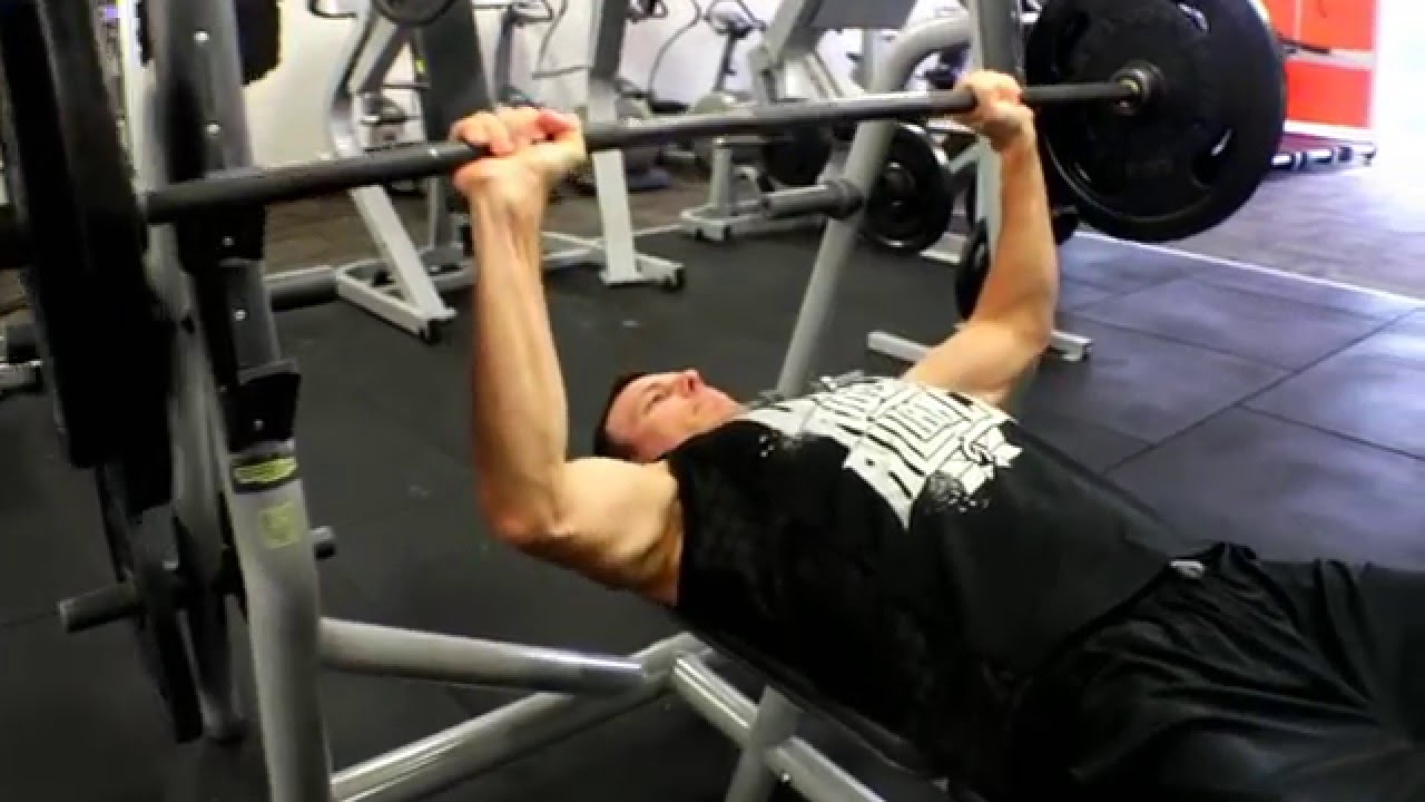 Giulian Quatro Stepz Fitness Beenleigh - YouTube