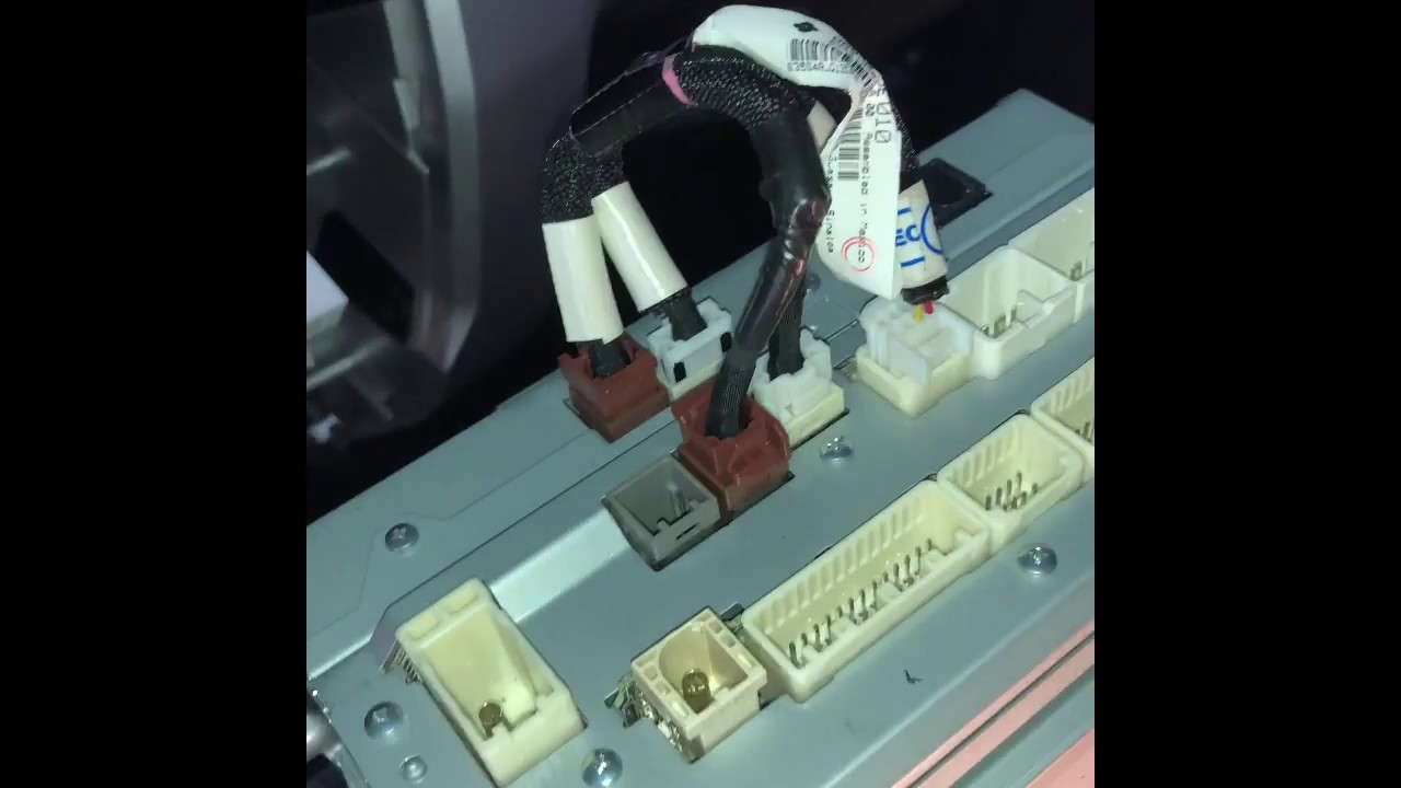 3, Phoenix Tesla style radio, 2016 Platinum Tundra - Wiring/GPS antenna ...