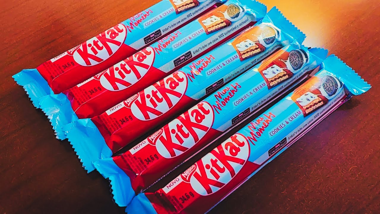 Unboxing Chocolates: KitKat Mini Moments Cookies & Cream | Satisfying ...