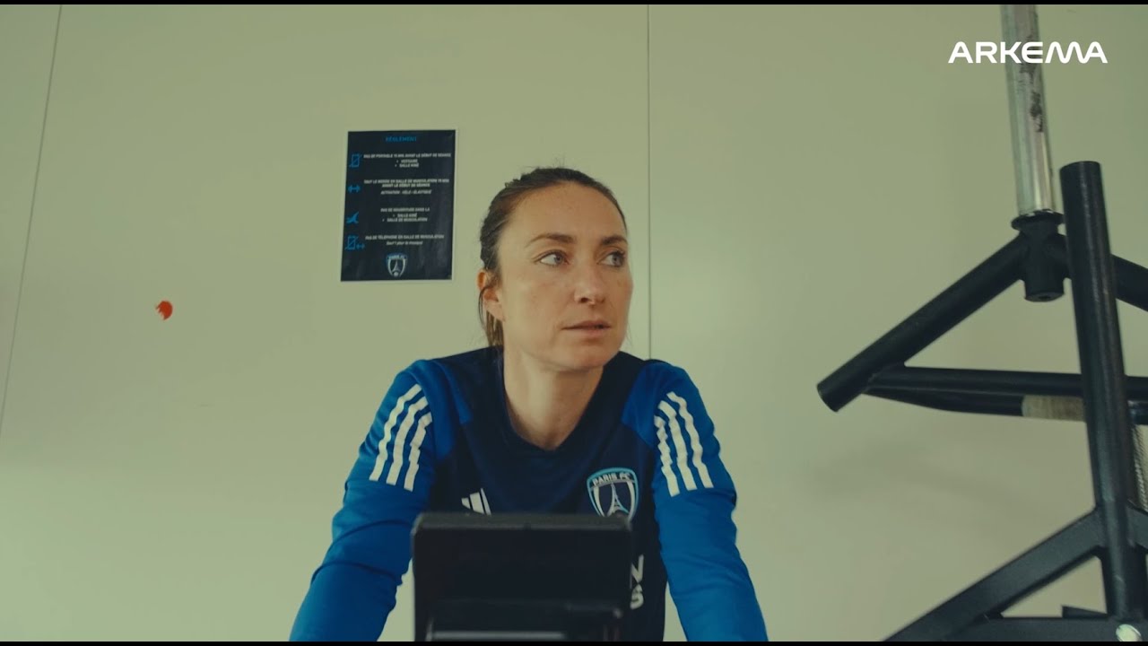 Dans la peau de Gaëtane Thiney - YouTube