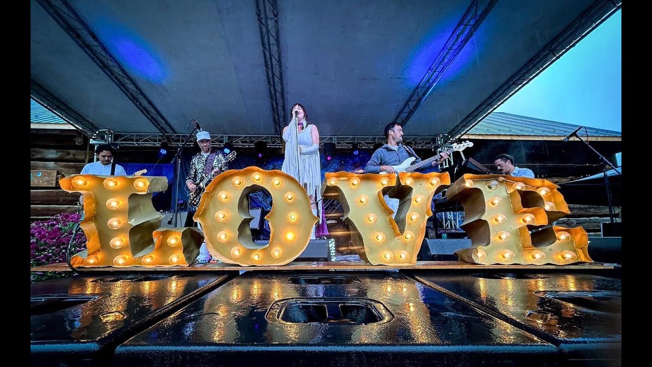 2023-09-17 Maddy Walsh & The Blind Spots @ 1st Annual Another World ...