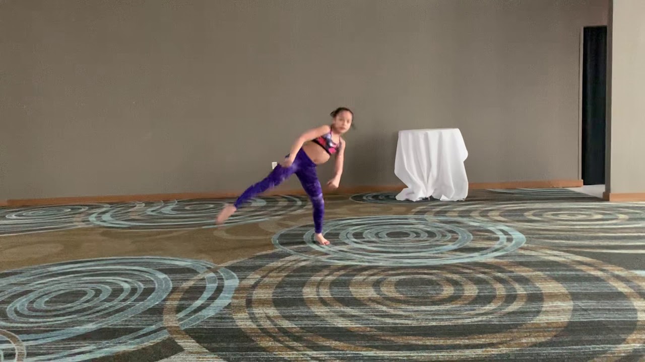 Alissa Bundy Dance improv Madness - YouTube