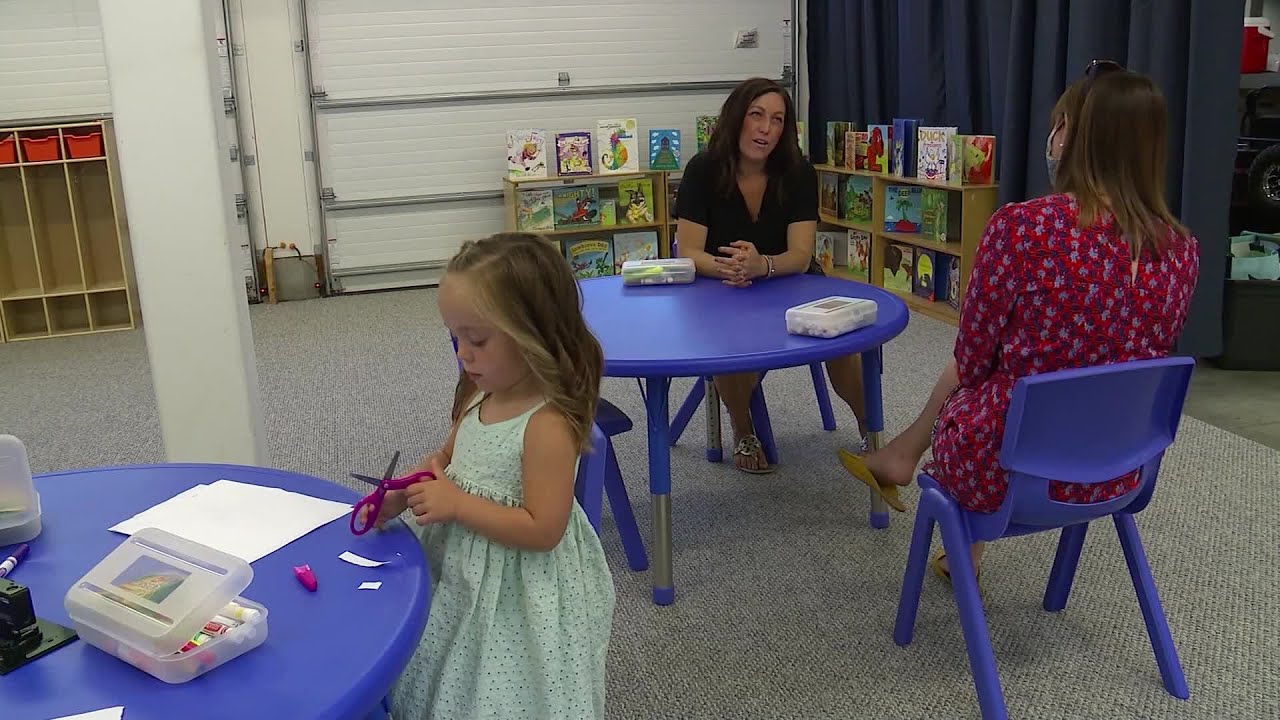 Parents turn garage into second-grade classroom - YouTube