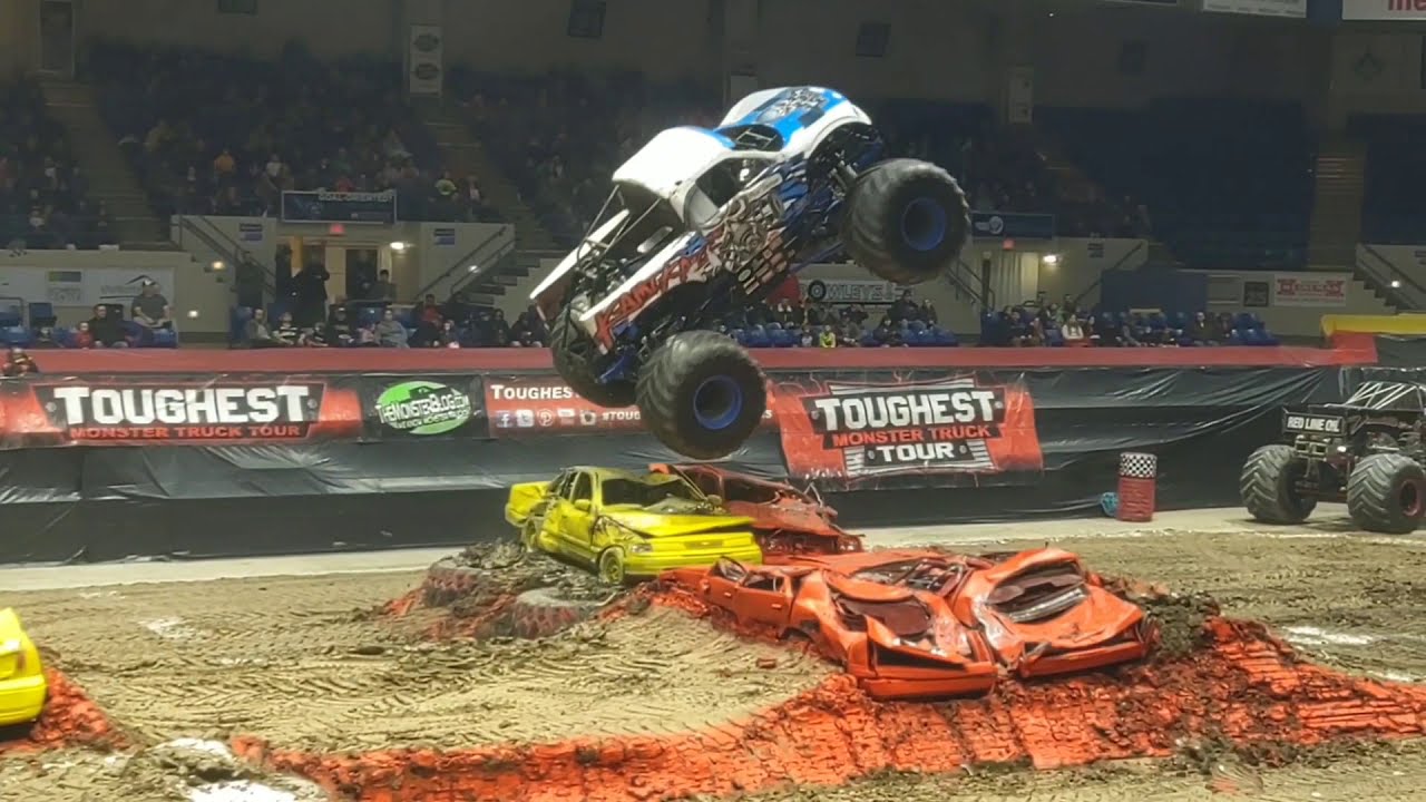FreeStyle Monster Truck Competition. - YouTube