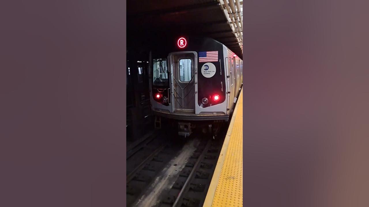 Queens Brooklyn Bound R160A R trains action at 49th Street - YouTube